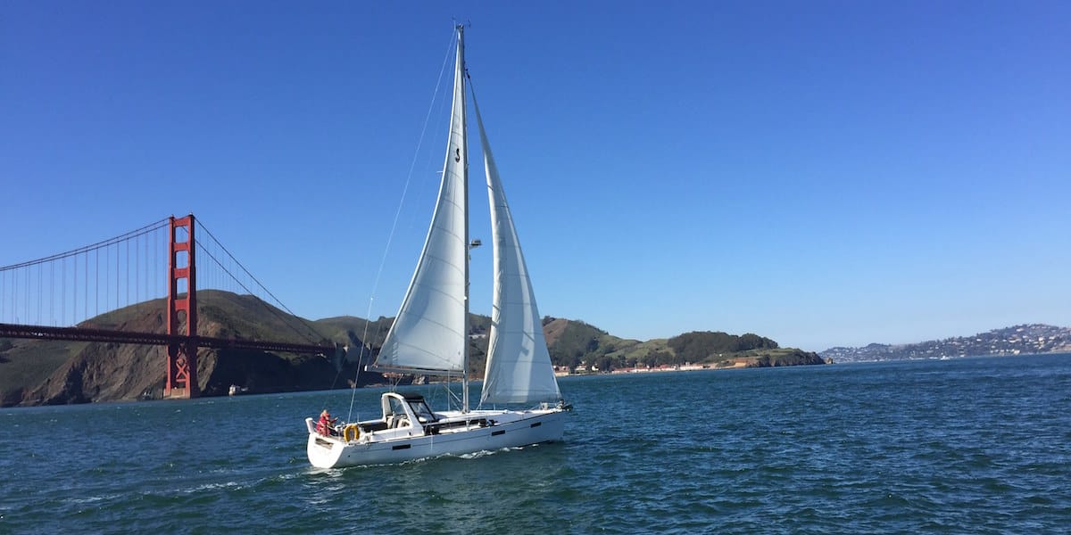 Modern Sailing School & Club - American Sailing