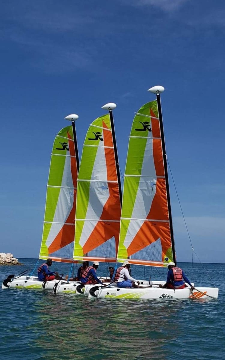 Celebrating the Sailors of American Sailing in Twelve Fair Winds Photos ...