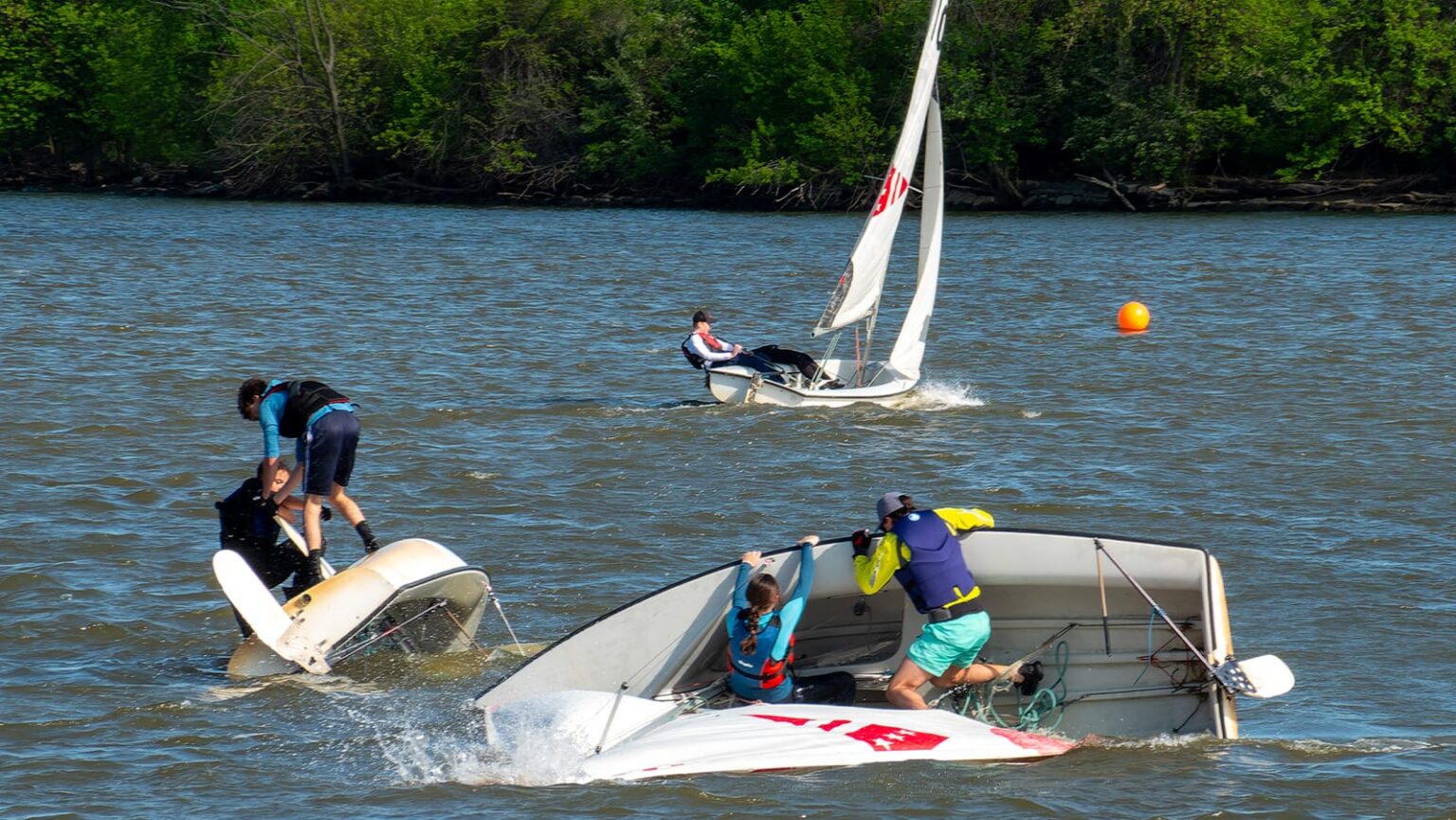 Safety Sailing Tips From ASA 101